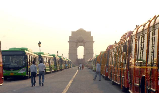 Towards sustainable transport solutions on four wheels